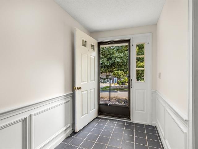 59 Debs Hill Rd, # 42A