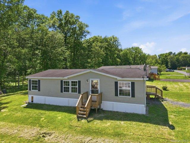 59 Deerhaven Ln, Gardiner, NY 12525