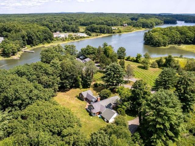 59 Durham Point Rd, Durham, NH 03824