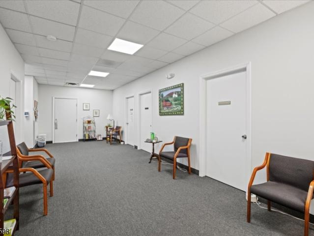 59 E Mill Rd