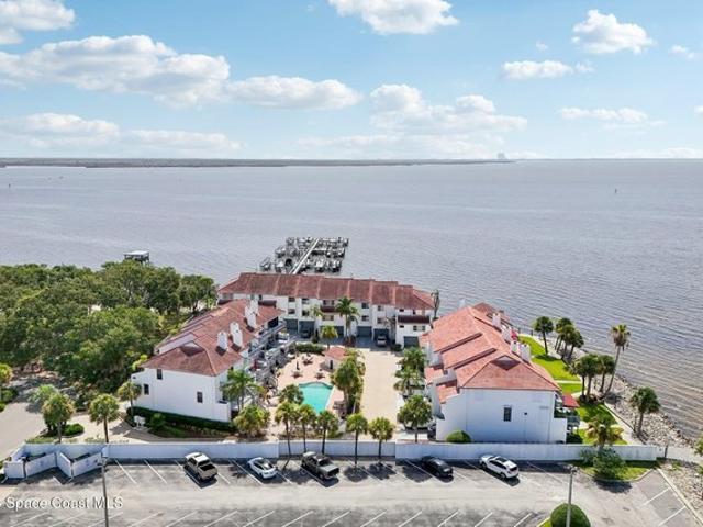 59 E Broad St, Titusville, FL 32796