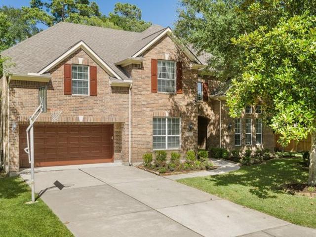 59 E Green Pastures Cir, The Woodlands, TX 77382