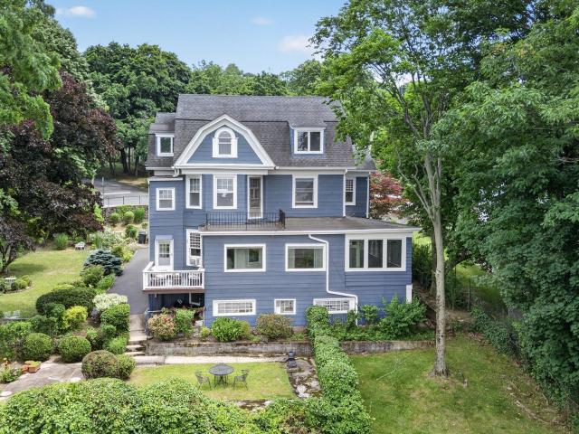 59 Fairview Avenue
