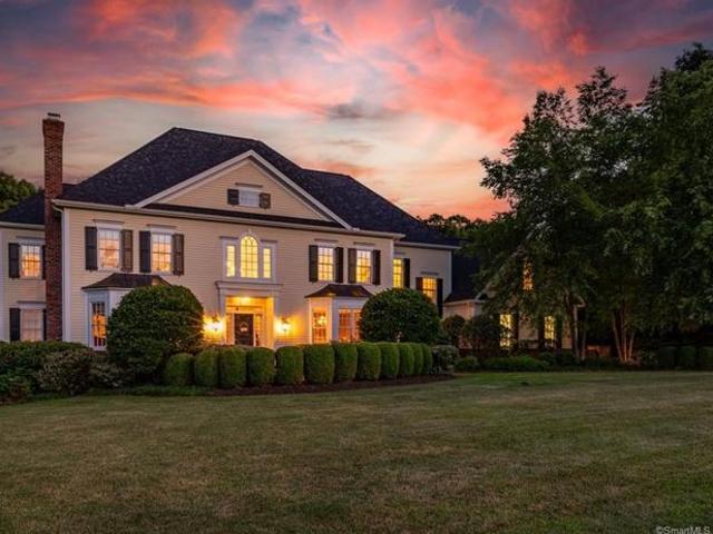59 Garrett Rd, Canton, CT 06019