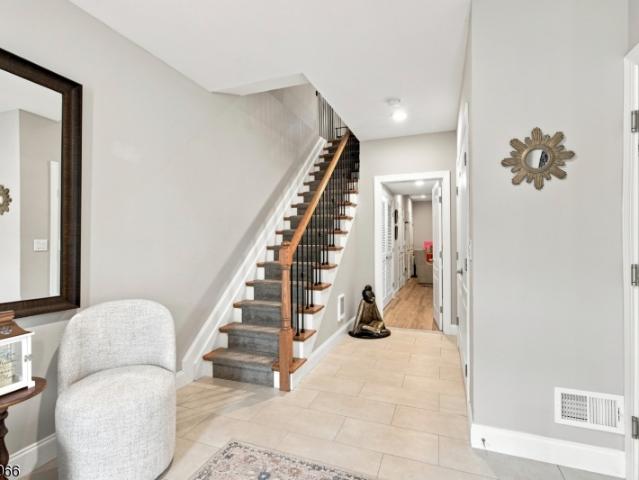 59 Halina Ln