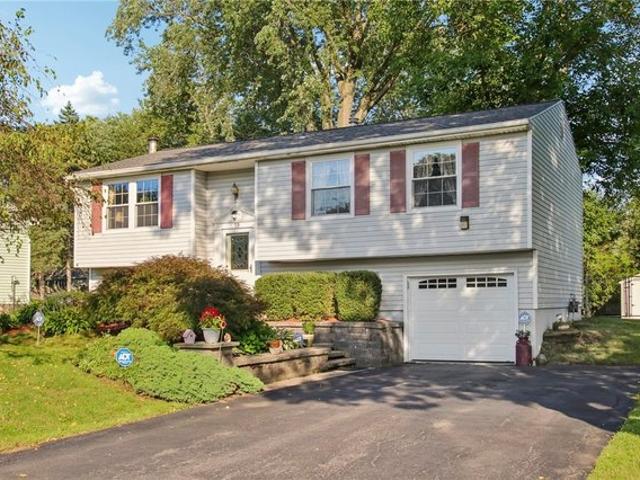 59 Hay Market Rd, Rochester, NY 14624