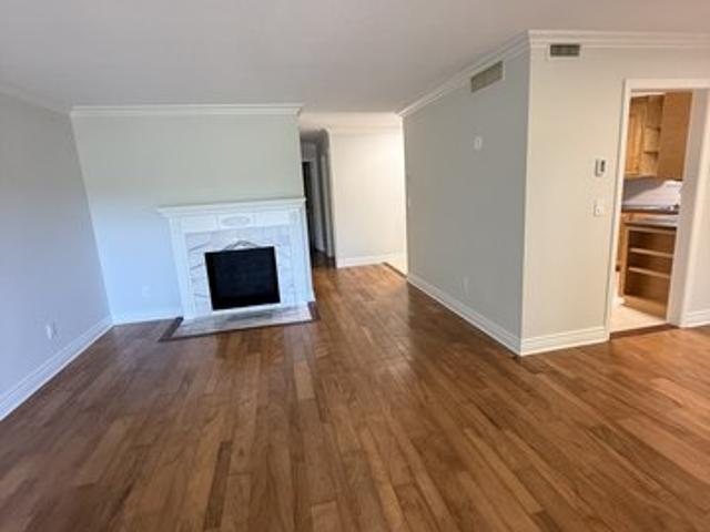 59 Heritage Vlg Unit B, Southbury, CT 06488