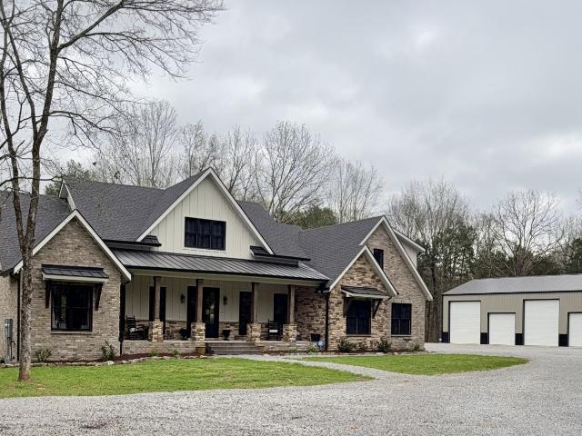 59 Huddleston Rd