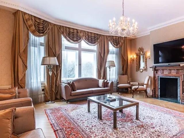 59 Kensington Court, London, W8 5DH, United Kingdom | 5 bed apartment for rent #154624521 | Rentberry