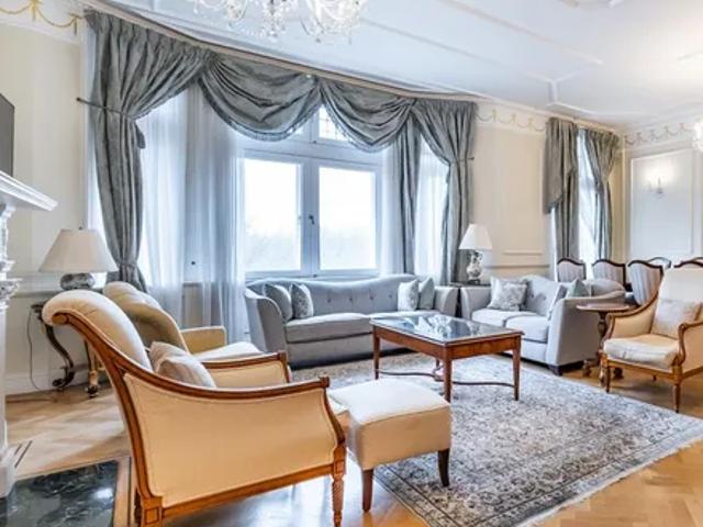 59 Kensington Court, London, W8 5DH, United Kingdom | 6 bed apartment for rent #165884473 | Rentberry