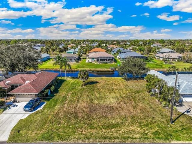 59 Marker Rd, Rotonda West, FL 33947
