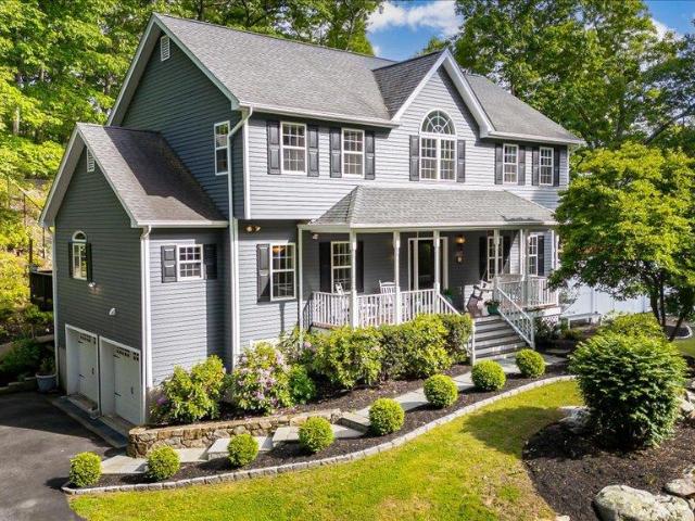 59 Millpond Lane