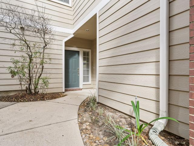 59 N Avonlea Cir, The Woodlands, TX 77382 | MLS #74978 | Compass