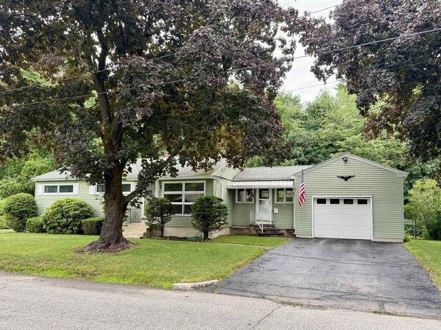 59 Pinedale St, Manchester, NH 03102