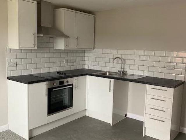 59 Preston Road, Yeovil, Somerset BA20, 1 bed property to rent, £775 pcm | PrimeLocation
