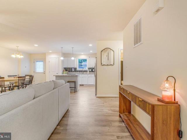 59 Rustic Lane