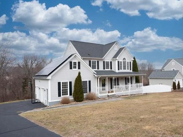 59 Russet Ln, Southington, CT 06489
