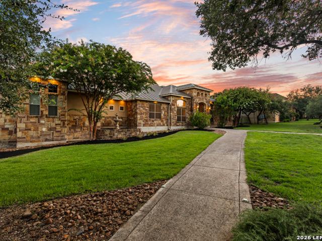 59 Sendero Woods