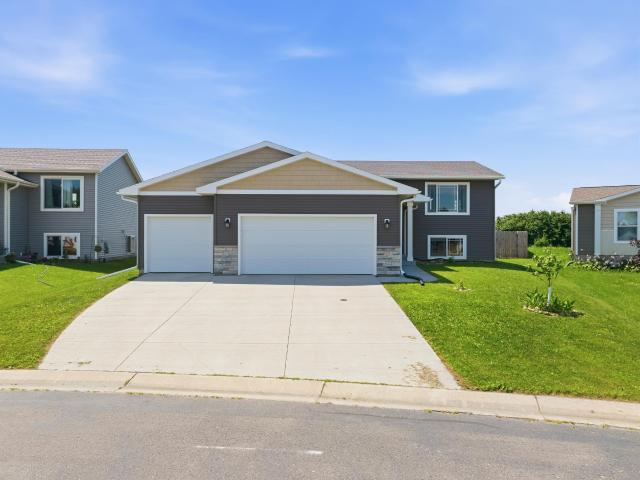 59 Southfork Place SE