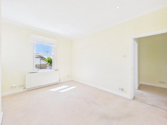 59a Chaucer Road, Ashford, Middlesex,TW15