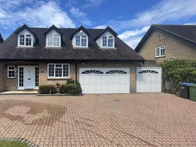 5 Musgrave Close, London, EN4 0LX, United Kingdom | 4 bed house for rent #139402835 | Rentberry