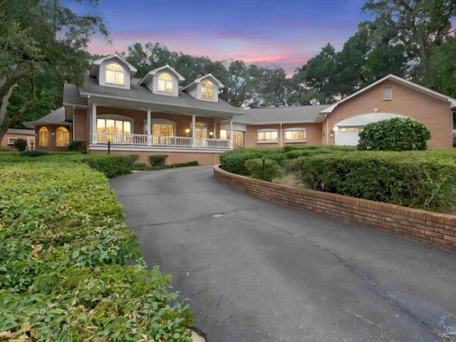 5 Mustin Pl, Pensacola, FL 32506