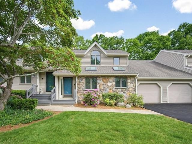 5 Magnolia Dr Unit 5, Franklin, MA 02038