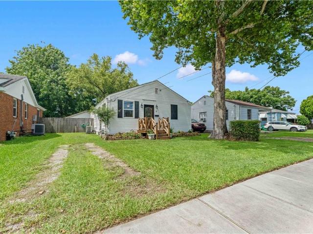 5 Madelon Place