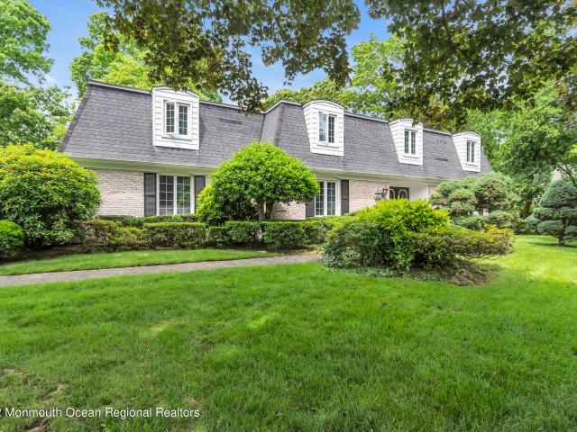 5 Mahoras Dr, Asbury Park, NJ 07712 | MLS #22609 | Compass