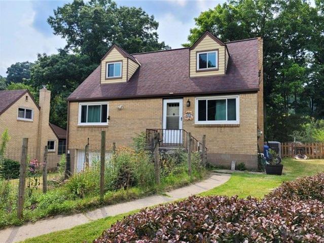 5 Marie Ave, Pittsburgh, PA 15223