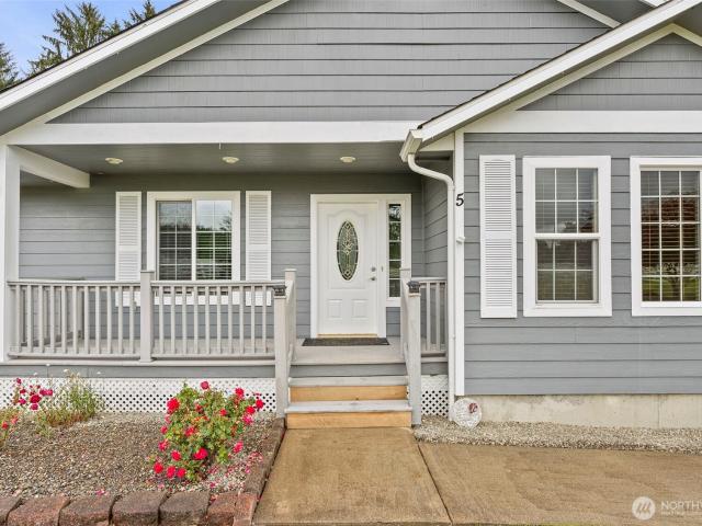 5 Martin Lane
