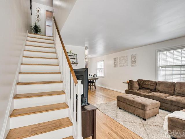 5 Mayfield Place B