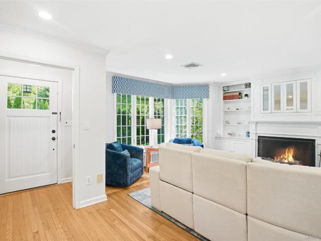 5 Mayfield Street