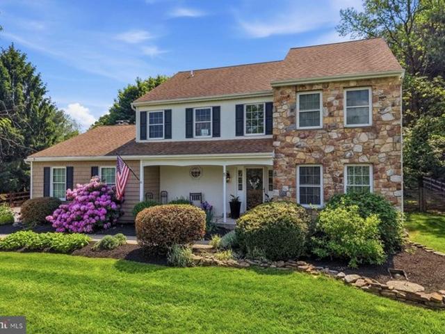 5 Meadow Creek Ln, Glenmoore, PA 19343