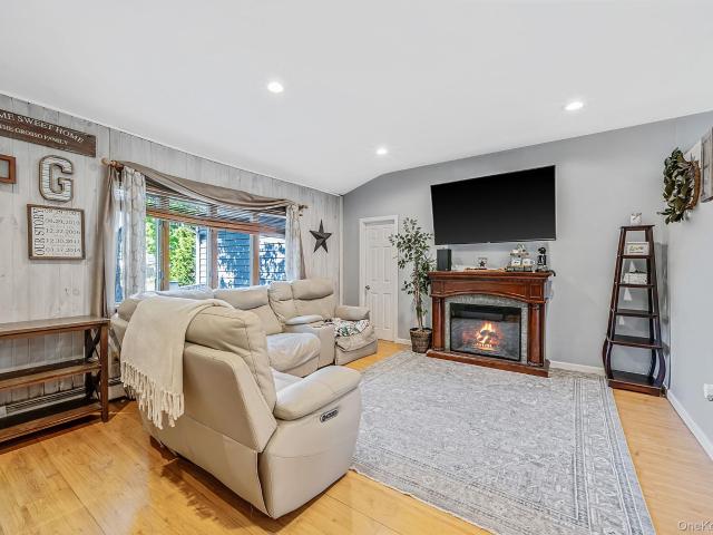 5 Megan Court