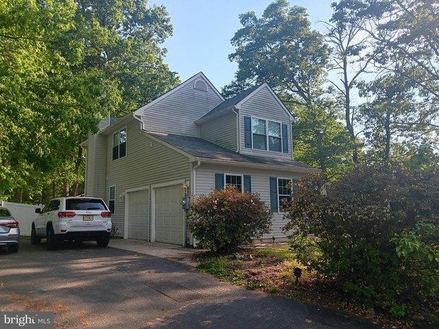 5 Megan Dr, Millville, NJ 08332
