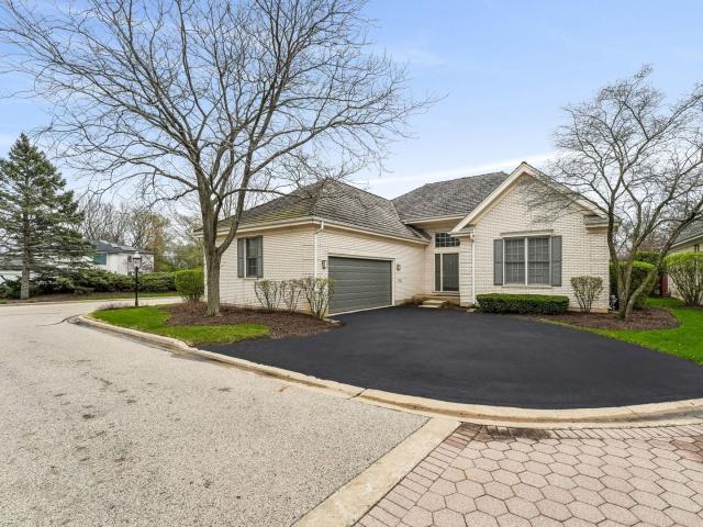 5 Middlesex Ct, Lincolnshire, IL 60069 | MLS #12627