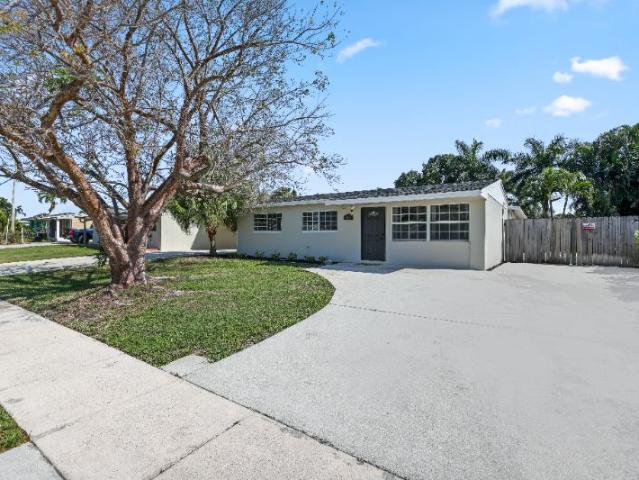 5 Minutes from FAUThe Gardens Mall & I95 $mth Ut