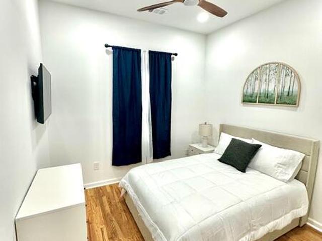 5 MINUTES to Airport! Stunning newly renovated home close to major attractions and amenities
