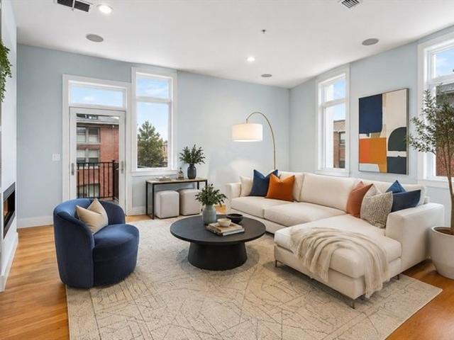 5 Mohawk St Unit 2, Boston, MA 02127