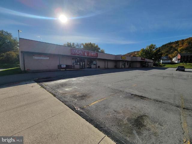 5 Mountain Mall