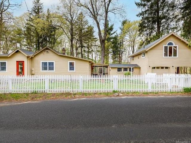 5 Mountain Rd, Ridgefield, CT 06896