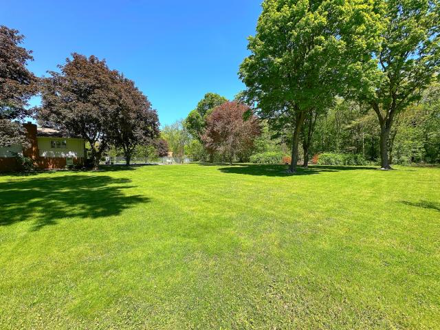 5 N Acres Drive