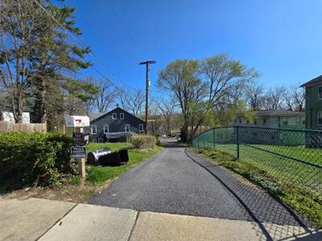 5 N Front St