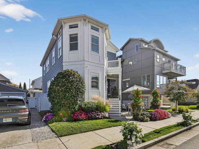 5 N Iroquois Ave, Margate City, NJ 08402 | MLS #605544 | Compass