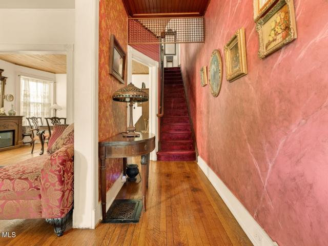5 N Main Avenue