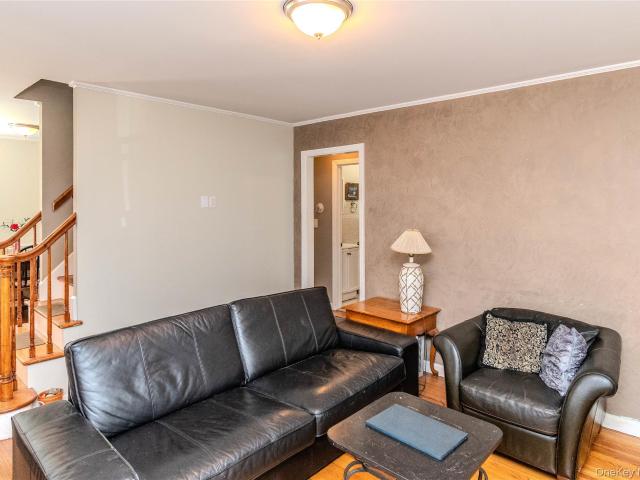 5 N Perkins Avenue