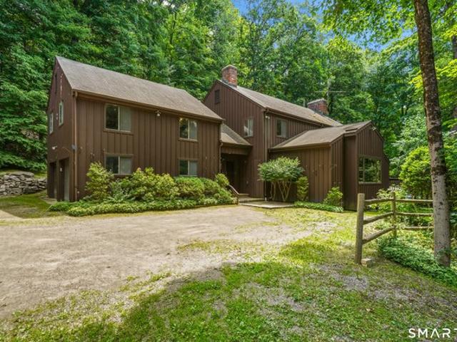 5 Newtown Tpke, Weston, CT 06883