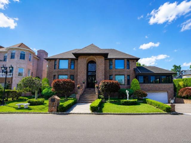 5 Nicolosi Drive