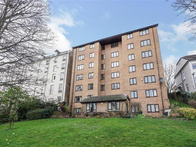 5 Nightingale Court, 53 Church Road SE19 1 bed retirement property to rent £1,550 pcm £358 pw
